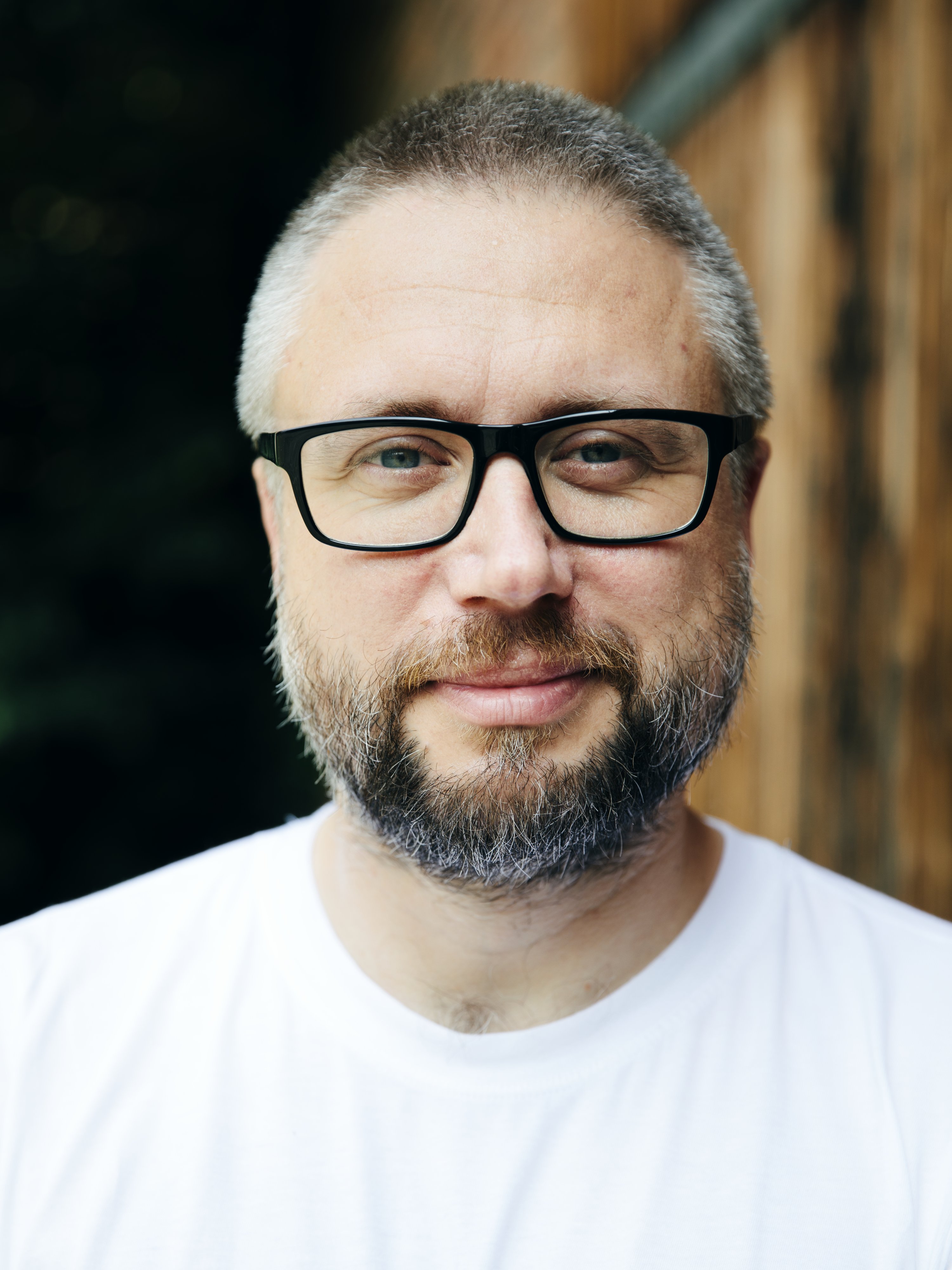 Daniel Schulz über seinen Roman "Wir waren wie Brüder" | Radio Dreyeckland